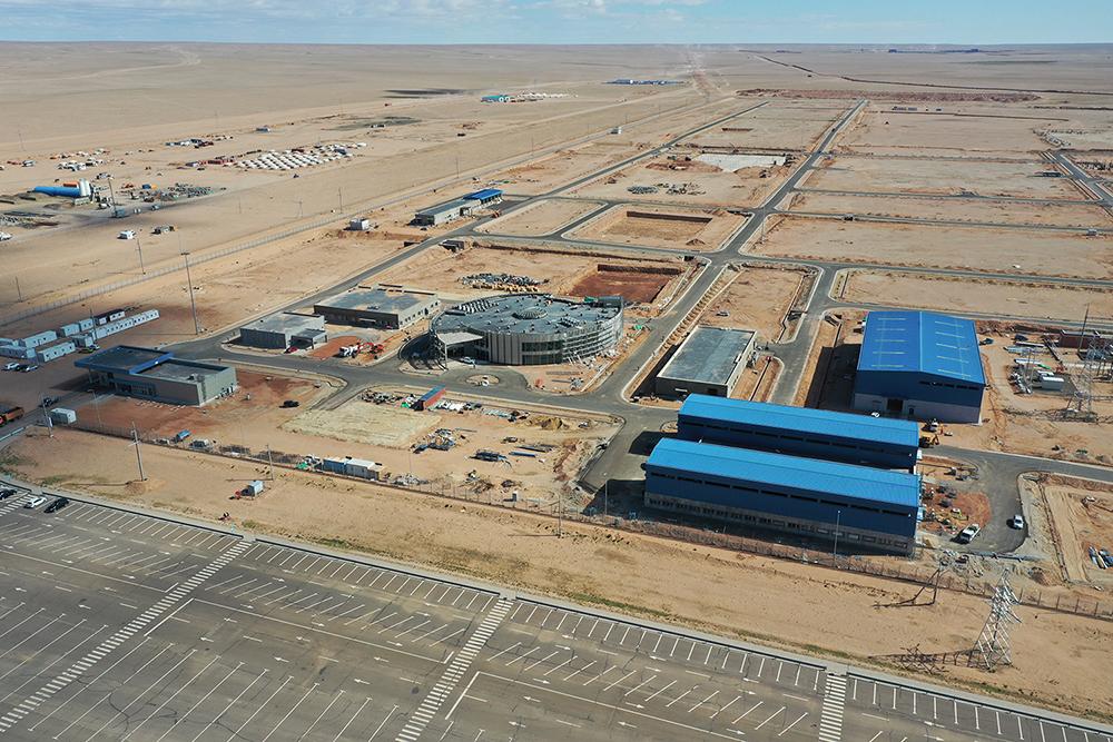 Газрын тос боловсруулах үйлдвэр барих төсөл